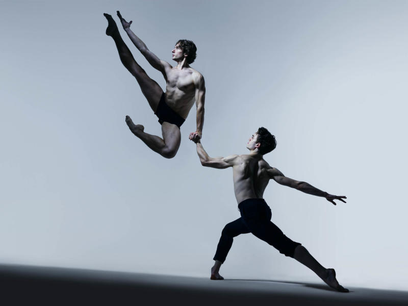 Men in Motion production gallery | London Coliseum